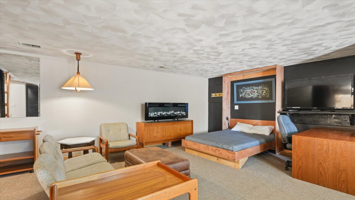 Logan Mill Lodge Accommodations – Logan Mill Lodge
