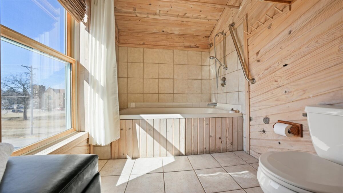 Logan Mill Lodge Accommodations – Logan Mill Lodge